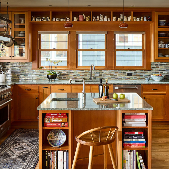 75 Beautiful Kitchen with Green Benchtop Ideas & Designs - July 2025 ...