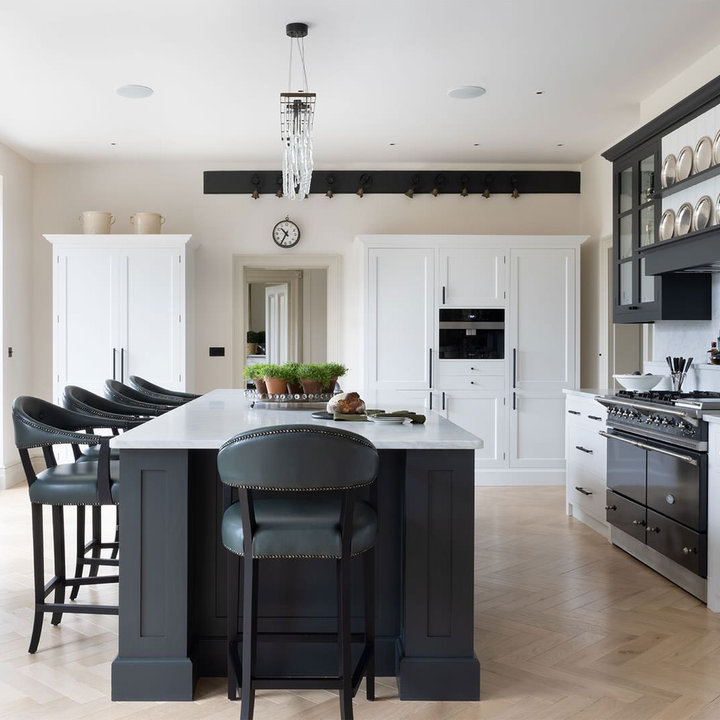 75 Beautiful Traditional Home Photos Ideas and Designs - June 2024 ...