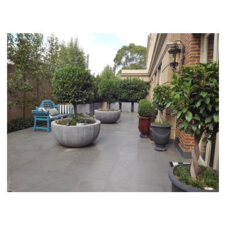 Outdoor Garden - Contemporary - Patio - Melbourne - by Condell Design ...