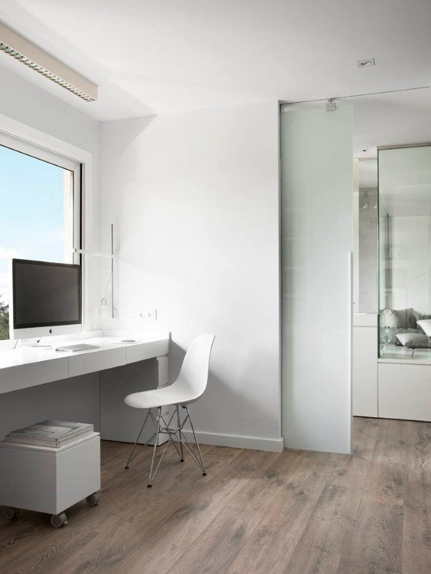 Set of 2 DSR Black Mid Century Modern Dining Shell Chair, Steel Eiffel ...