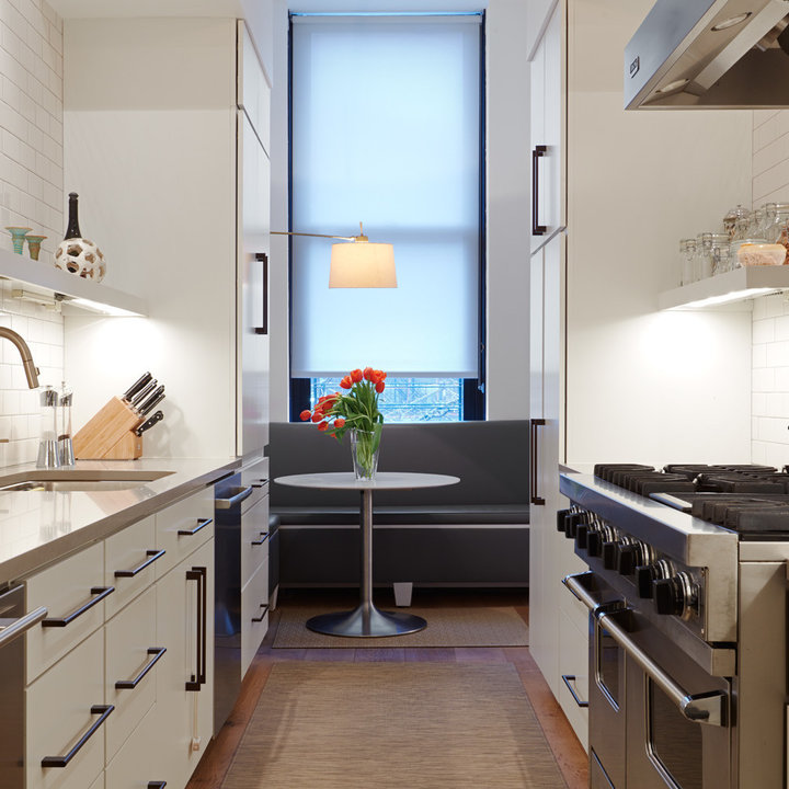Scullery Kitchens - Photos & Ideas | Houzz