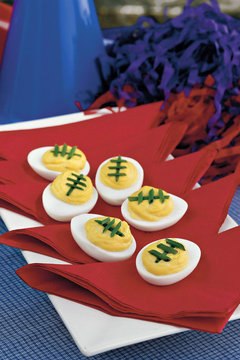 Need plating ideas for deviled eggs