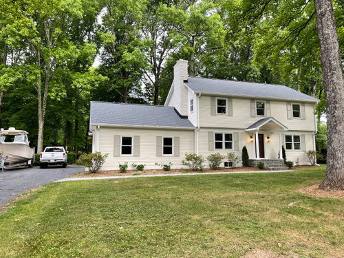 Lap or shingle siding for a 1970s Garrison Colonial?