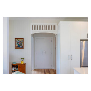 Original timber fretwork arch - Traditional - Hall - Auckland - by Spin ...