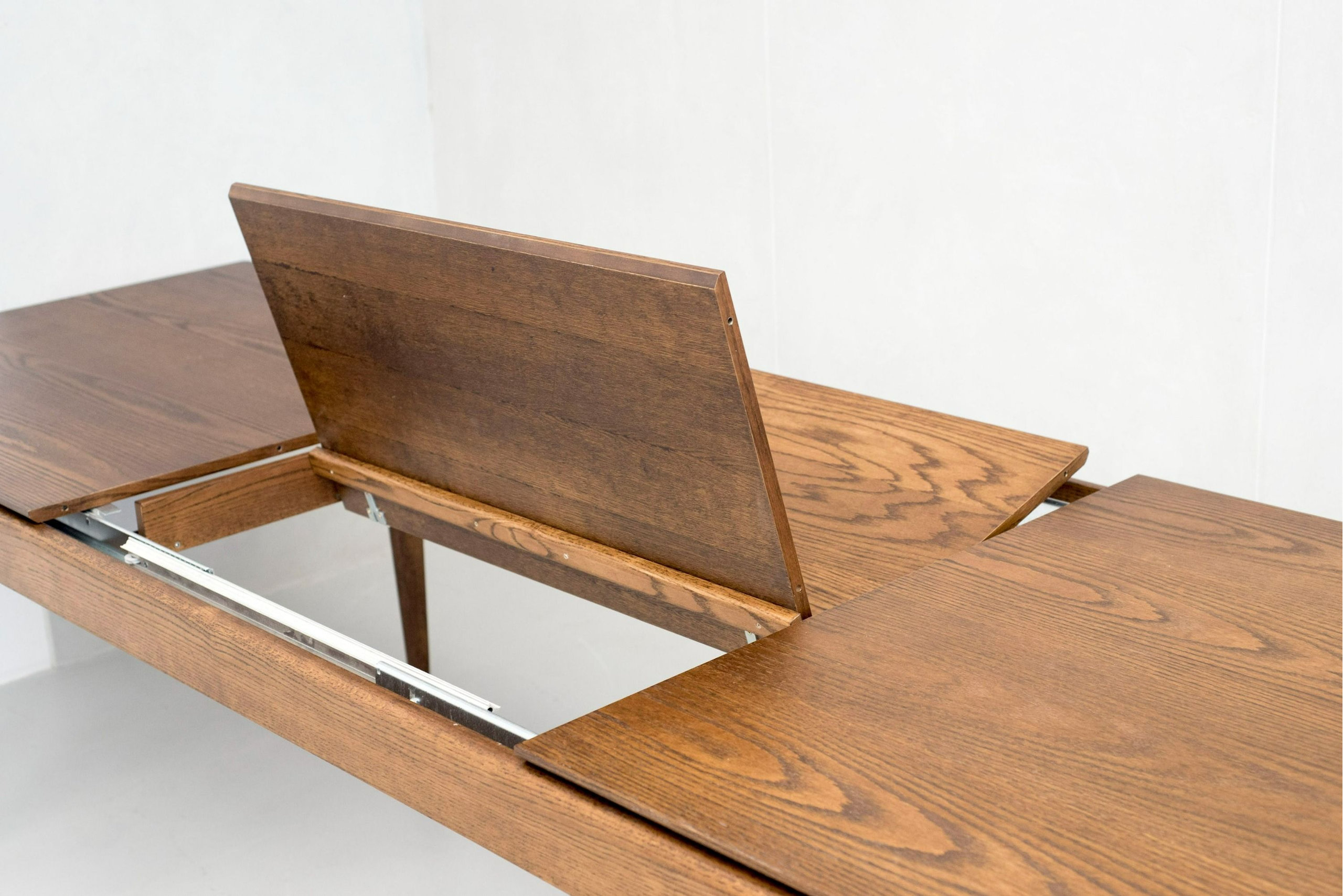 Modrest Dallas - Mid-Century Modern Brown Oak Extendable Dining Table ...