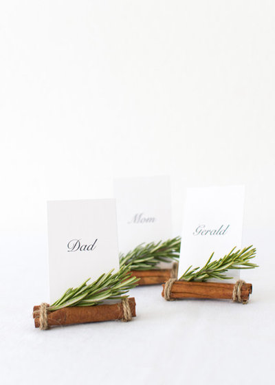 DIY: Creative Seat Cards for Your Holiday Place Settings