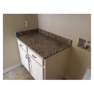 New build--gorgeous granite! - Miami - by Island Granite | Houzz IE