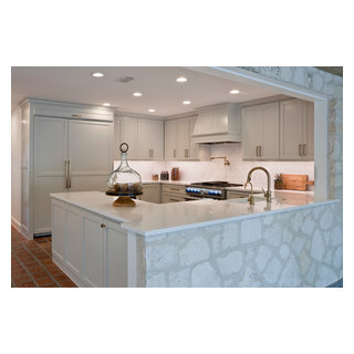 Spanish Splendor - Kitchen - Austin - by Carla Royder Designs & Co, LLC ...