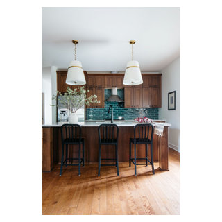 Glam for the Fam - Kitchen - Chicago - by Unpatterned | Houzz