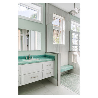 Gordon 2 - Beach Style - Bathroom - Miami - by Kukk Architecture ...