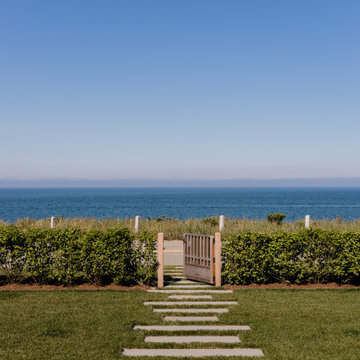 75 Beautiful Beach Style Garden Ideas & Designs - July 2024 | Houzz AU