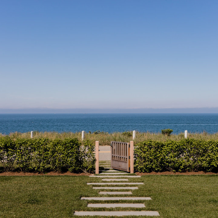 75 Beautiful Beach Style Garden Ideas & Designs - July 2024 | Houzz AU