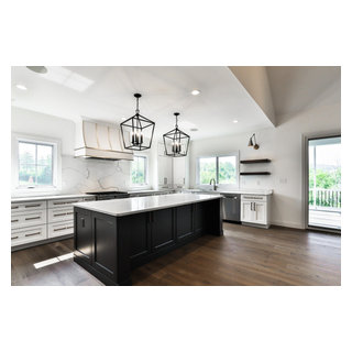 Modern Farmhouse Curated with Preppy, Coastal Vibes - Farmhouse ...