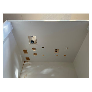 Floating hood - Portland - by MTC CUSTOM - CABINETRY | Houzz