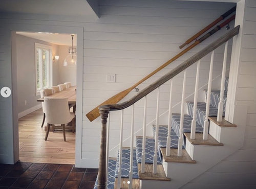 Updated with after photo: Ideas needed for awkward bottom of staircase