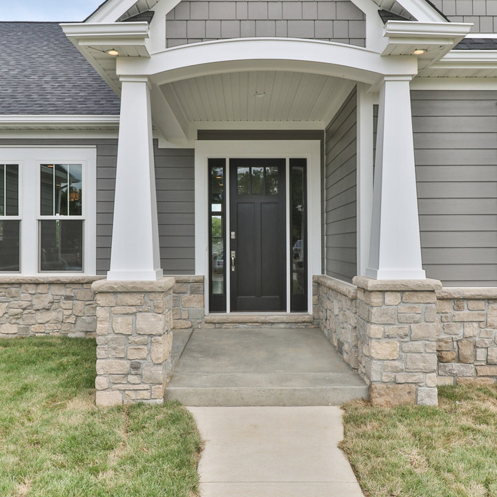 75 Vinyl Exterior Home Ideas You'll Love - November, 2025 | Houzz