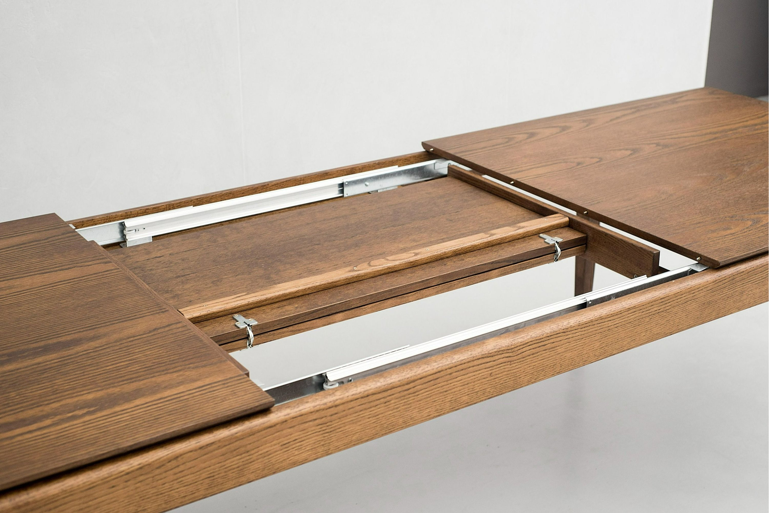 Modrest Dallas - Mid-Century Modern Brown Oak Extendable Dining Table ...