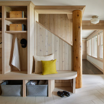 75 Wood Wall Entryway Ideas You'll Love - March, 2025 | Houzz
