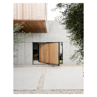 Concrete Box House - Modern - Entry - Houston - by Robertson Design ...