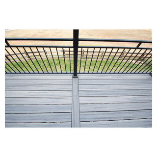 Craig Deck - Contemporary - Deck - Denver - by Highline: Design & Build ...