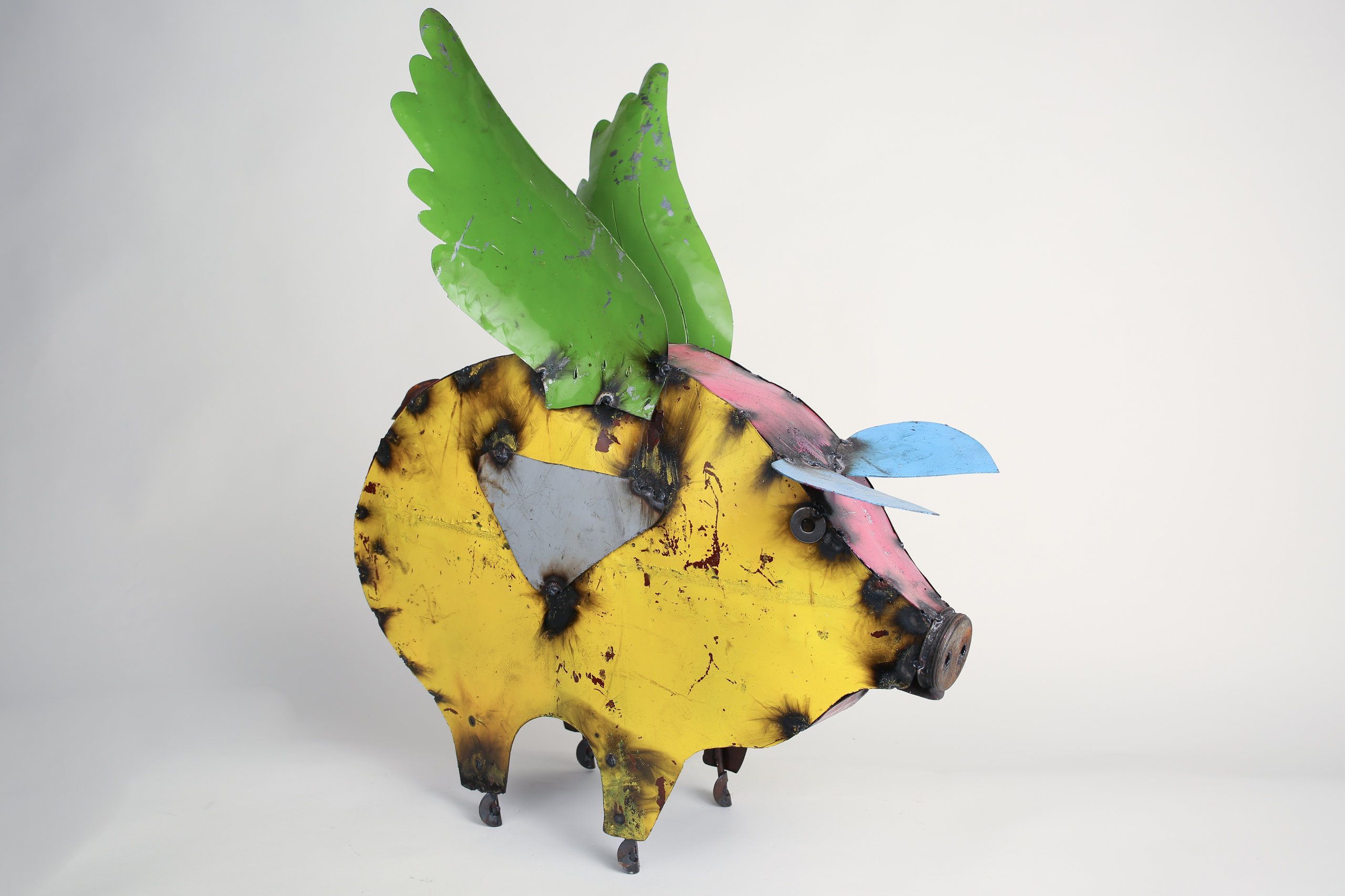 Recycled Metal Flying Pig, Large - Farmhouse - Garden Statues And Yard ...