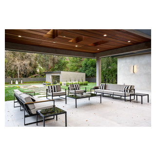 Wellington - Patio - Los Angeles - by High End Staging (HES) | Houzz