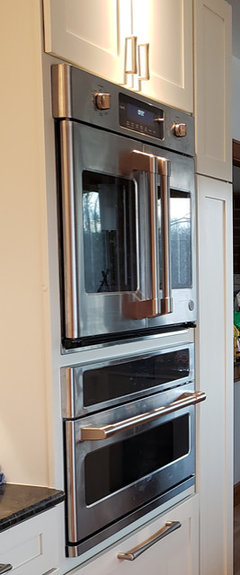 Urgent: what oven/microwave stack should I get? Must choose TODAY!