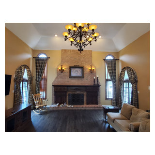 Grand Transitional Transformation - Traditional - Living Room ...