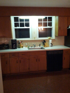Walling off kitchen window | Houzz Forum