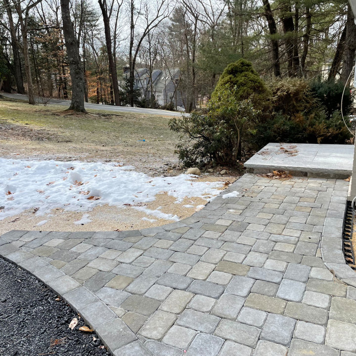 75 Beautiful Sloped Driveway Ideas & Designs - July 2023 | Houzz AU