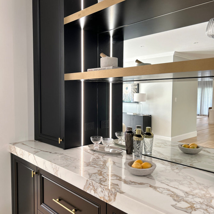 75 Beautiful Home Bar with Mirror Splashback Ideas and Designs - March ...