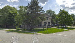 House plan for irregular shaped lot