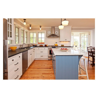 Holly Ridge Farmhouse - Farmhouse - Kitchen - Minneapolis - by SALA ...