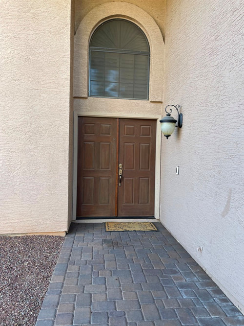 Paint exterior pop-outs a different color or not?