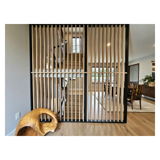 115_Stunning Continuous Rail System on 3 Story Floating Stairs ...