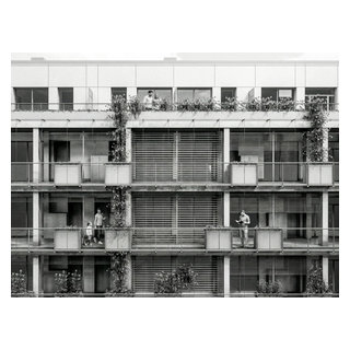 Un bâtiment résidentiel à usage mixte. - Modern - Exterior - Bordeaux ...