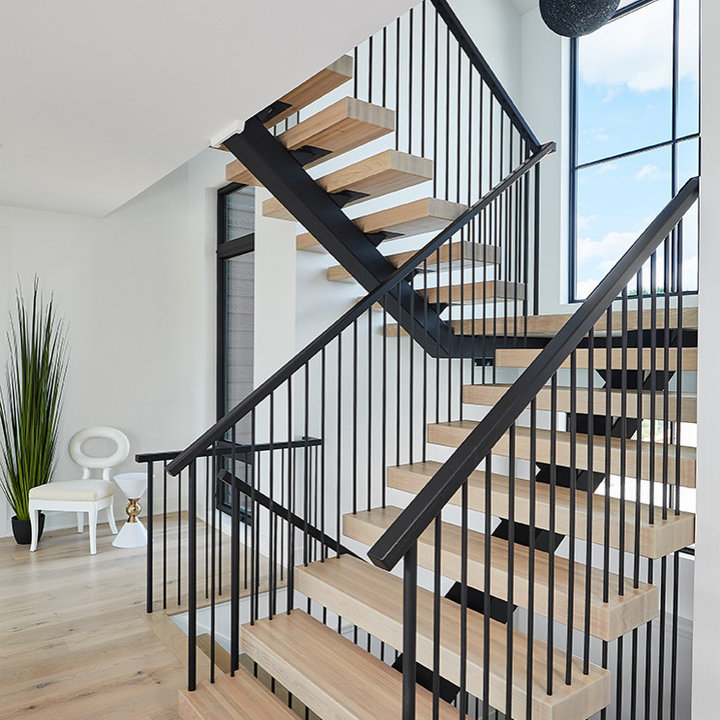 75 Beautiful Staircase with Open Risers Ideas and Designs - June 2024 ...