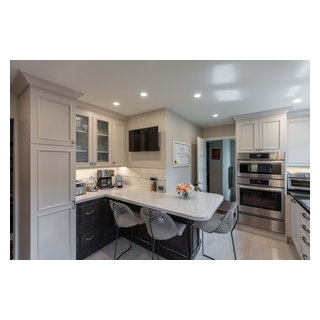 Clancy Traditional - Traditional - Kitchen - Toronto - by Bayview ...