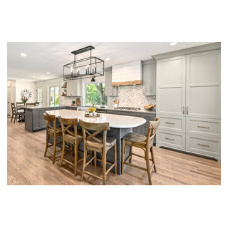 Modern Farmhouse Kitchen - Farmhouse - Kitchen - Milwaukee - by ...