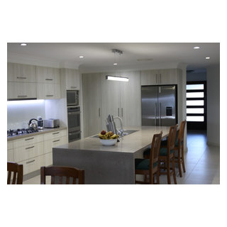 O'Neill St Display House Caboolture 4510 - Modern - Kitchen - Sunshine ...