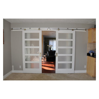 Johnson Hardware 200WM Separating Two Living Rooms (Interior Barn Door ...