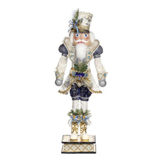 Mark Roberts Christmas 2022 The King'S Nutcracker, Medium ...