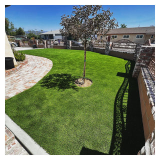 Artificial Turf - Modern - Landscape - Los Angeles - by Beyond ...