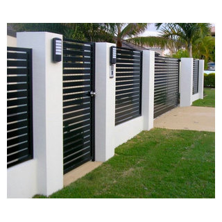 STEEL FRONT FENCE - Modern - Exterior - Miami - by C4 Orion ...