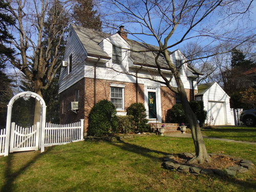 Curb Appeal for Cape Cod Home