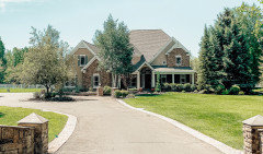 Update 90s home exterior