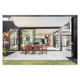 Deepdene: Renovation & Extension - Contemporary - Patio - Melbourne ...