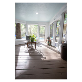 Screened porch at Falling Star - Modern - Porch - Houston - by Premium ...
