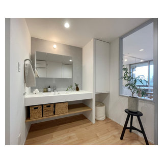 010 Used Mansion Renovation - Contemporary - Powder Room - Nagoya - by ...