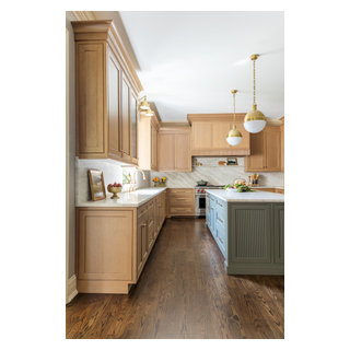 McIntosh Ave. Clarendon Hills - Traditional - Kitchen - Chicago - by ...